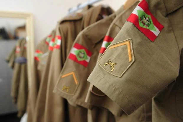 Polícia Militar de Santa Catarina completa 190 anos de atuação ...